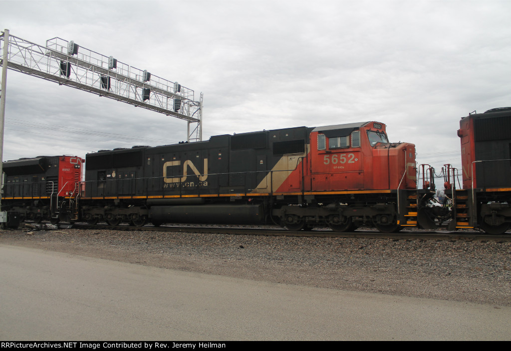 CN 5652 (4)